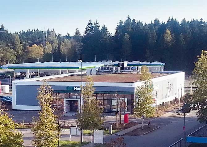 Golf Management Verband Deutschland: Neue Golf House-Filiale in München ...